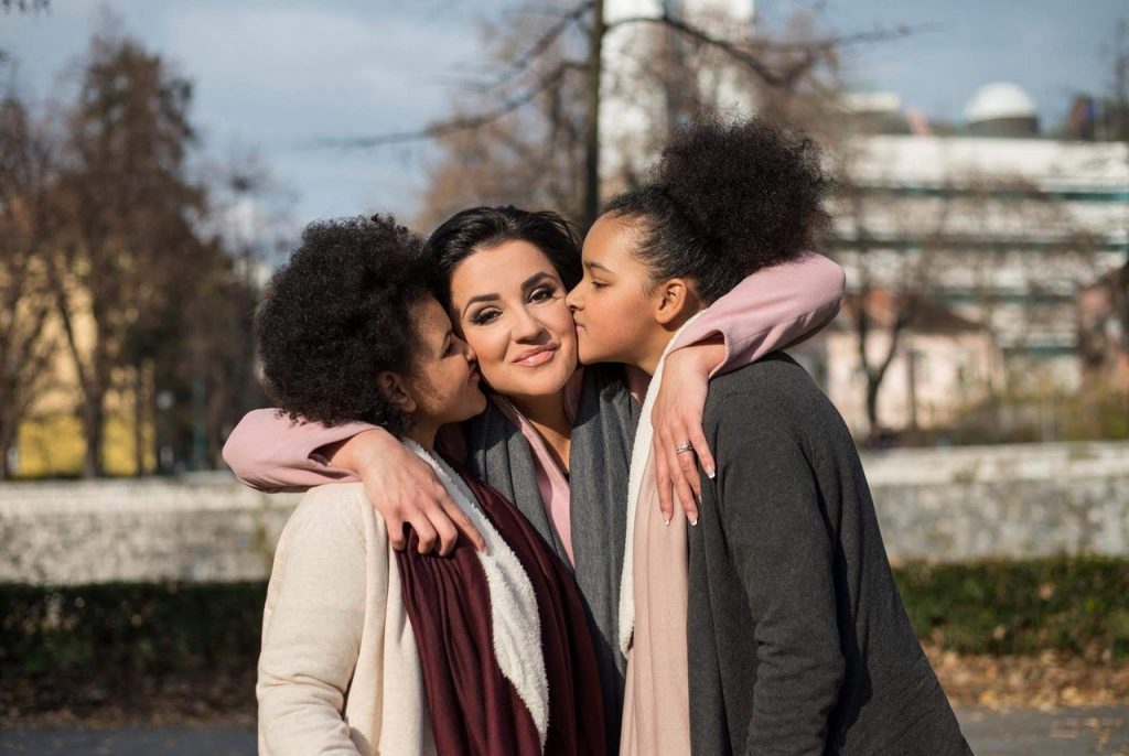 Ika Ferrer Gotić: Moju djecu rasistički vrijeđaju punih 6 godina ...